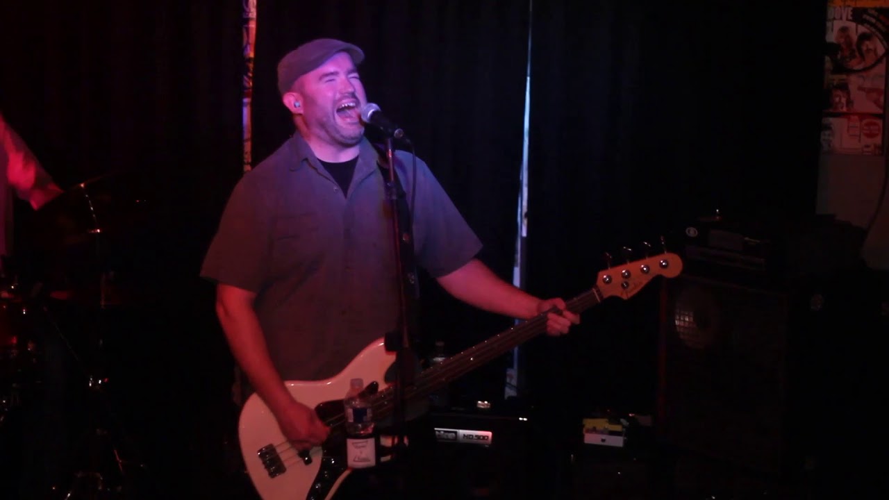 Everybody Scream! - YouTube