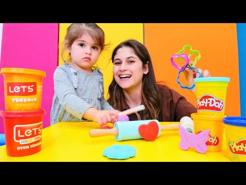 Hamur oyunları. Ayşe Defne ile Play Doh hamurundan şekiller yapıyor! Çocuk videoları