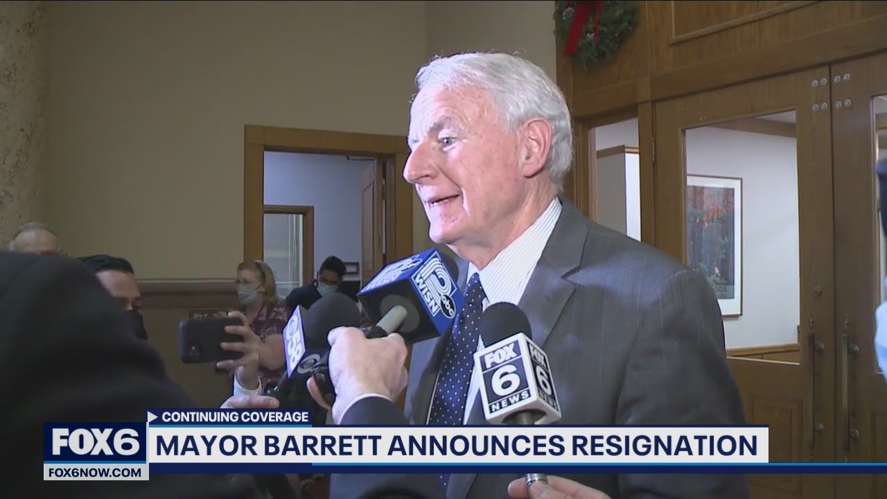 Milwaukee Mayor Tom Barrett resigns | FOX6 News Milwaukee - YouTube