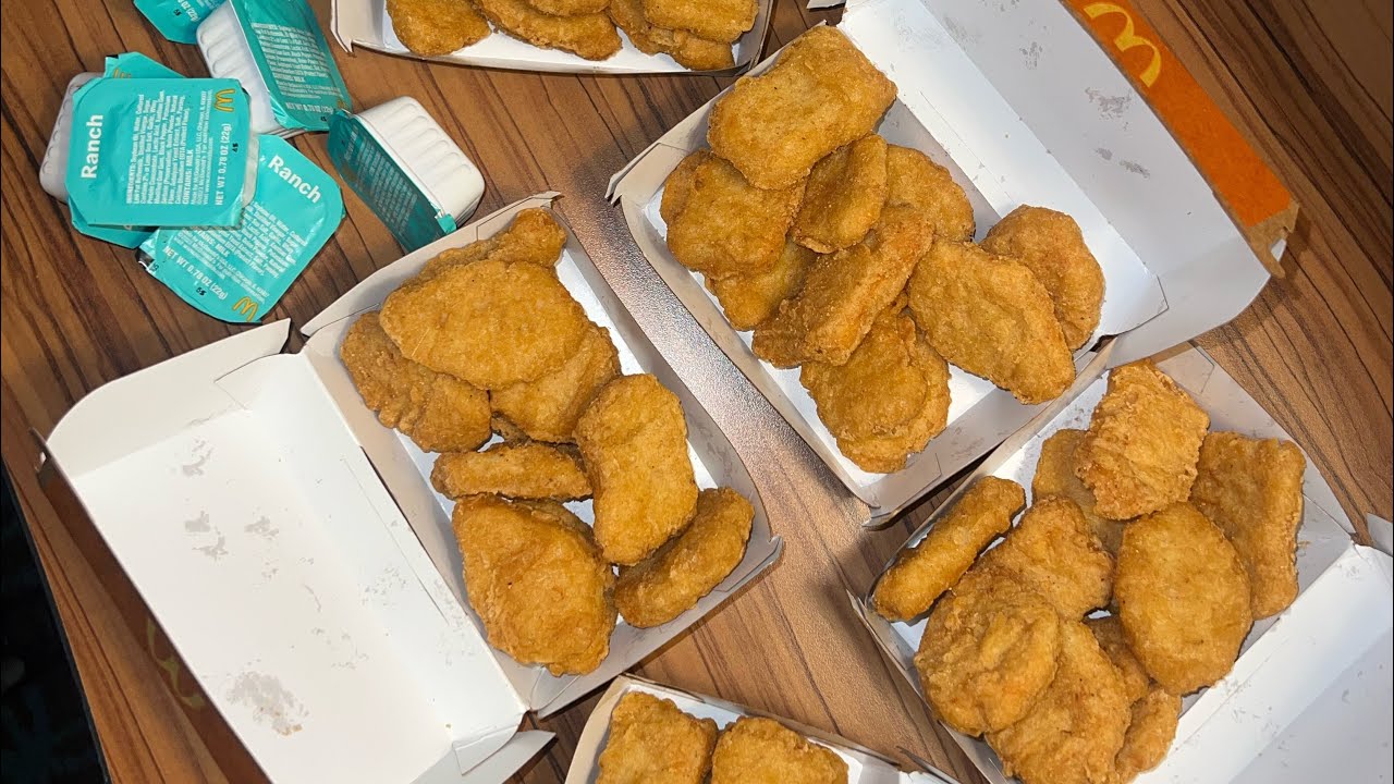 50 CHICKEN NUGGETS IN 8 MINUTES - YouTube