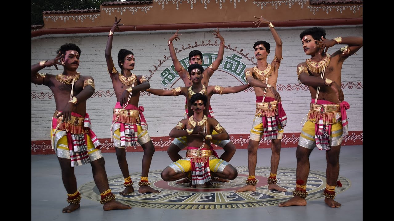 Perini Naatyam & Odissi Performance | All India crafts mela ...