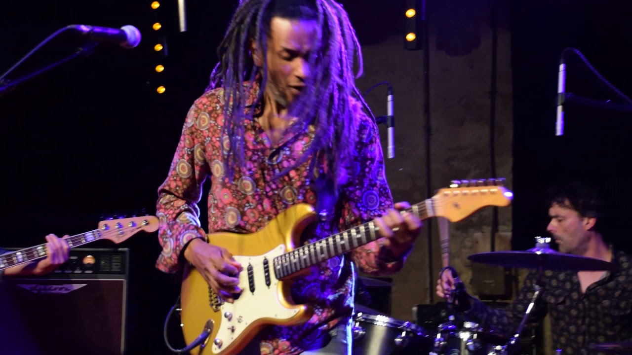Tribute Jimi Hendrix - Band of Gypsies - YouTube