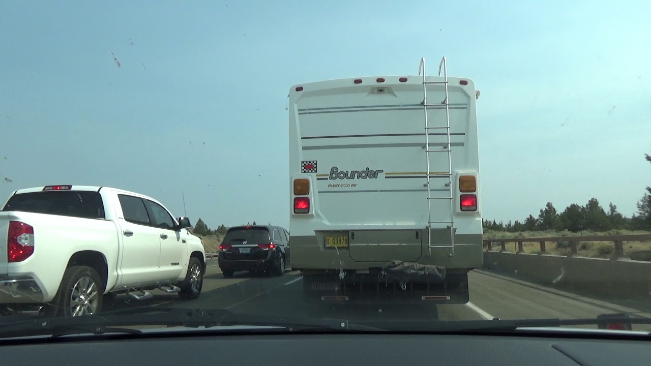 201708211510 - Solar Eclipse Exodus, Massive Traffic Jam at Terrebonne ...