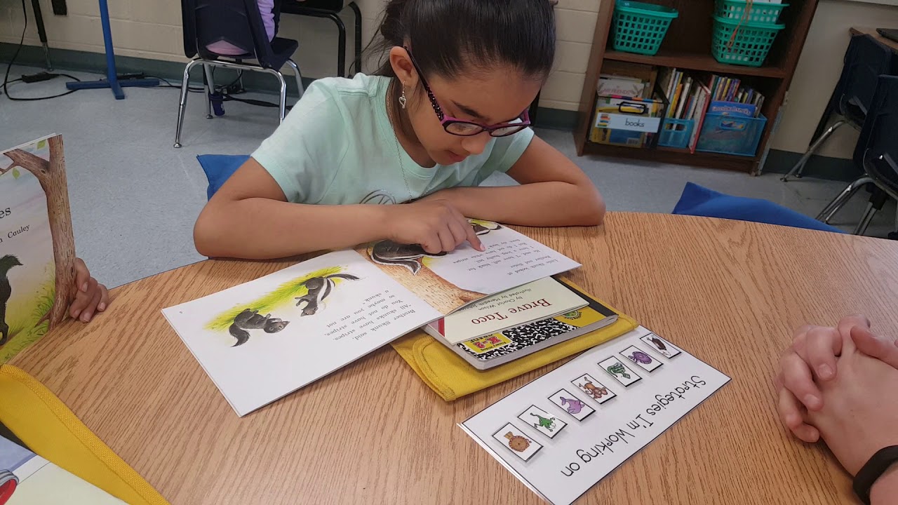 Coaching a student during reading 2 - YouTube