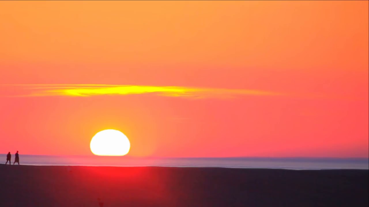 Sunset over Chesil Beach, Portland, Dorset. - YouTube