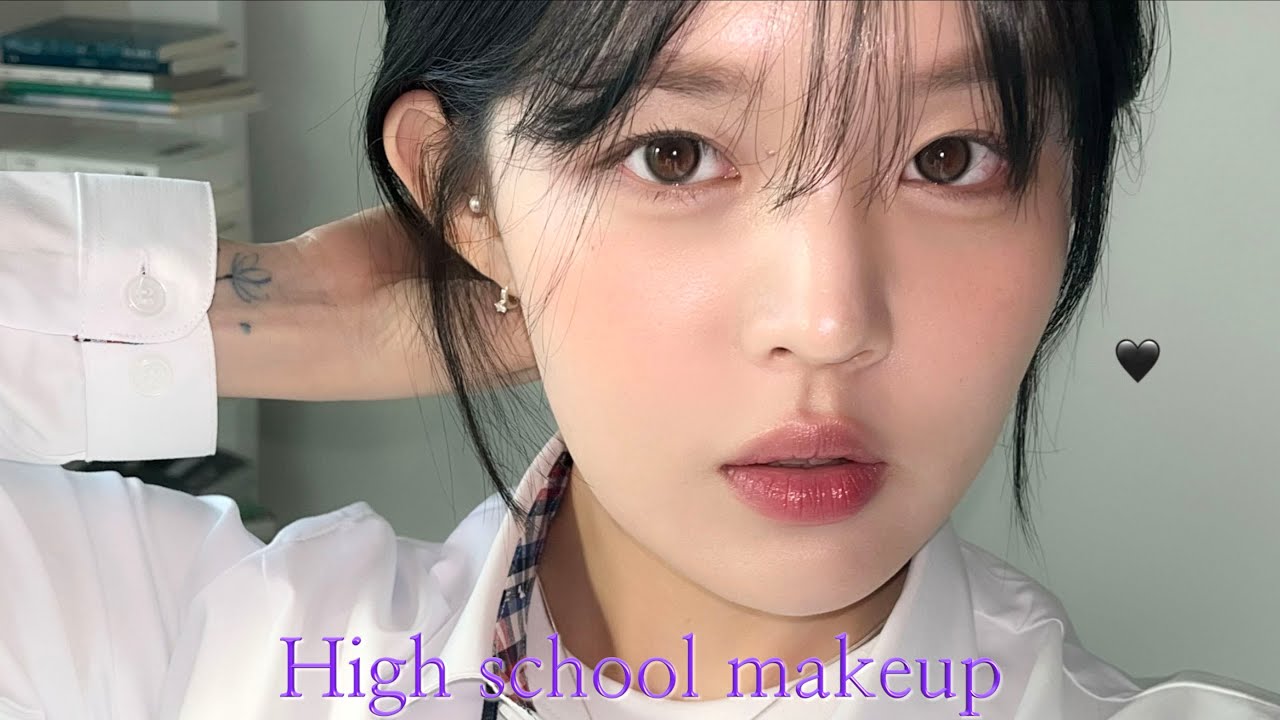 Eng 학생 메이크업 같이준비해요 ︎ 학교에서 안걸리는 애교살 그리는 법 간단 꾸안꾸 메이크업 Only 올영템 🧃ㅣ