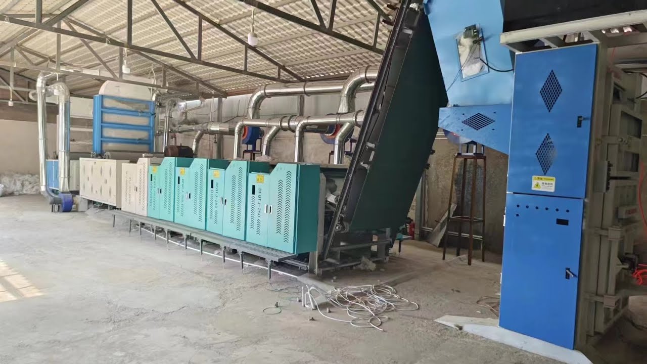 Waste cloth recycling machine 2+5 (old clothes loosening production ...