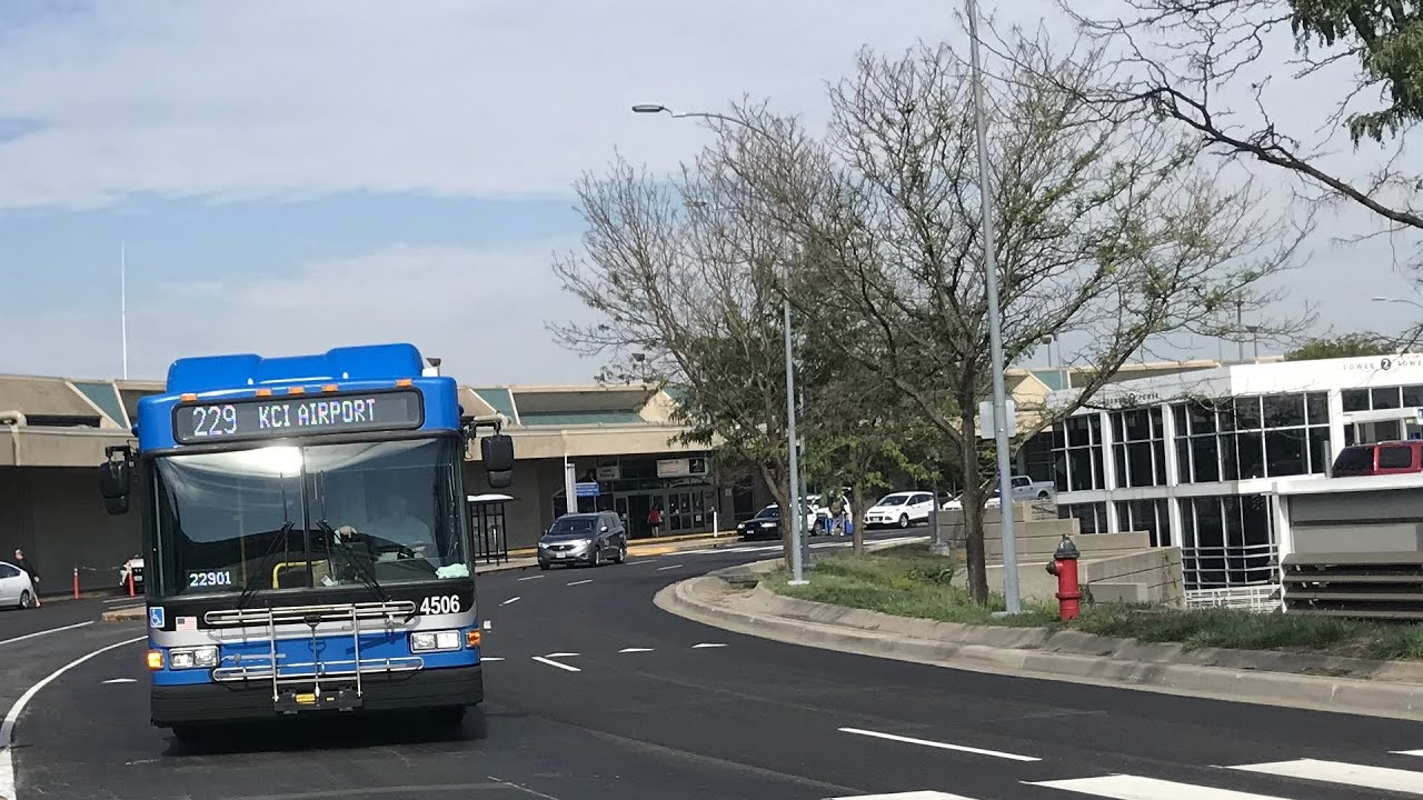 Kansas City - Route 229 (Airport - Downtown) - YouTube