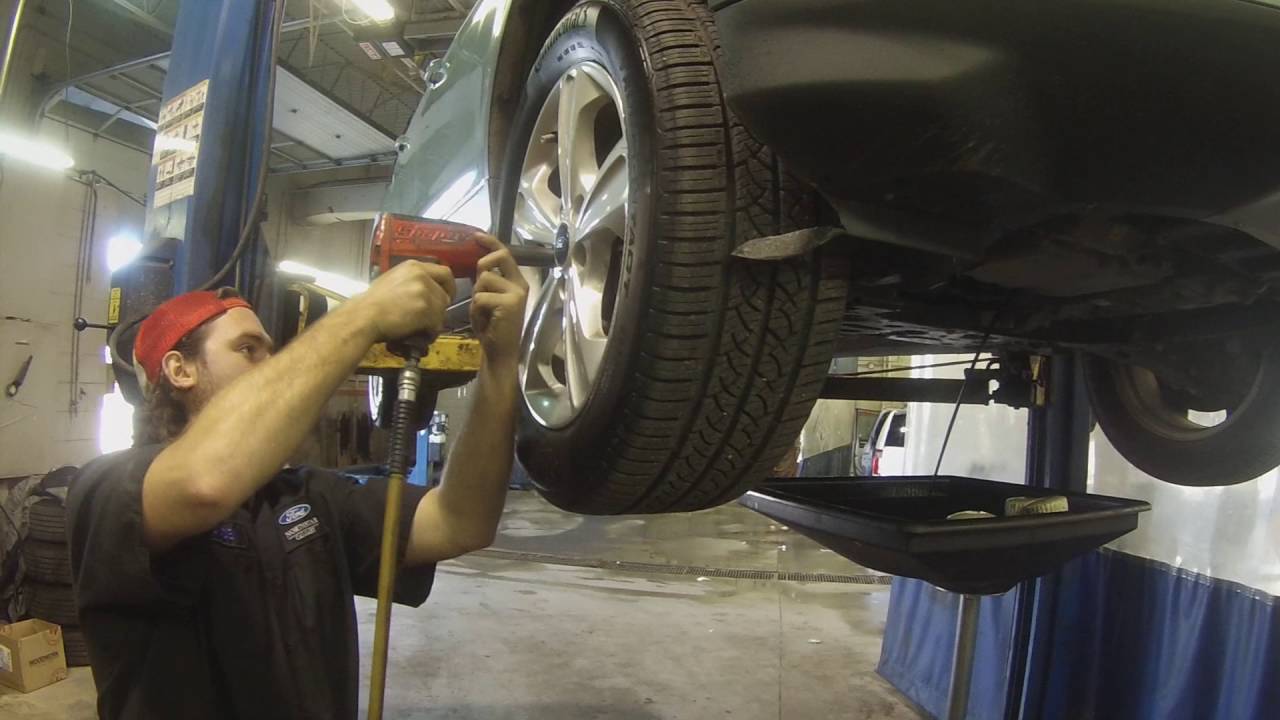 Express Lube at Northstar Ford - YouTube