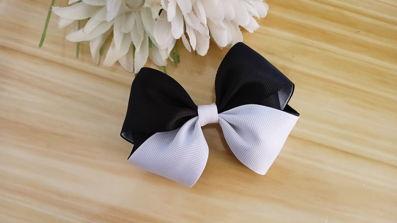 HOW TO MAKE SIMPLE AND EASY RIBBON BOW 🎀 DIY RIBBON BOW 🎀 RIBBON CRAFT ...