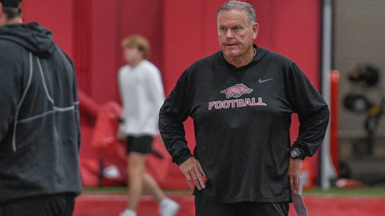 OSU Max's Jason Carroll with preview of Razorbacks-Cowboys on Saturday ...