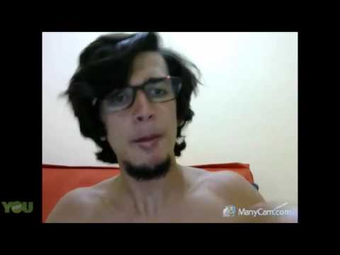YouNow |   Ekin Soyak Canlı Yayını Açık Unuttu