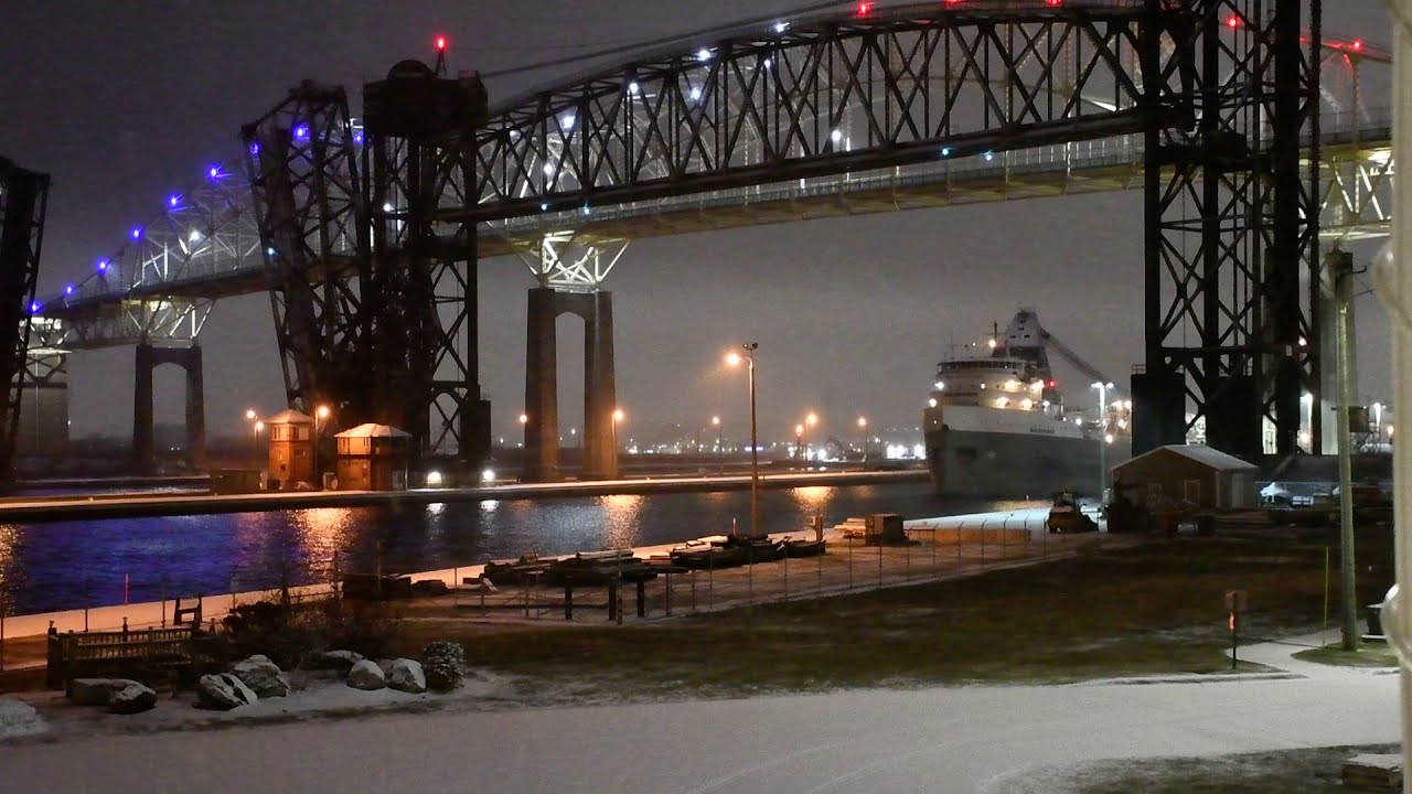 Great Lakes Freighter Saginaw in the Soo Lock Canal - YouTube