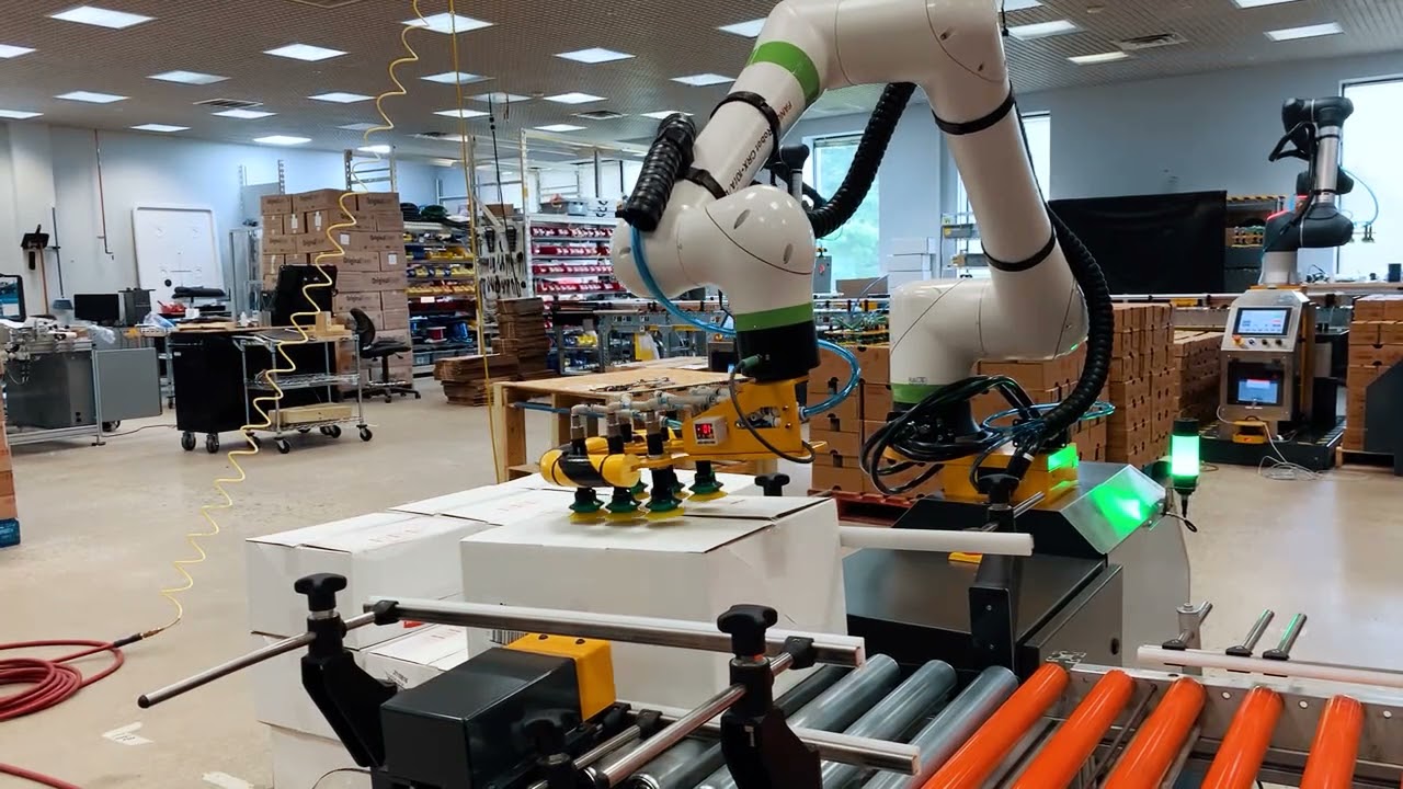 Fanuc CRX Collaborative Robot Palletizer - YouTube