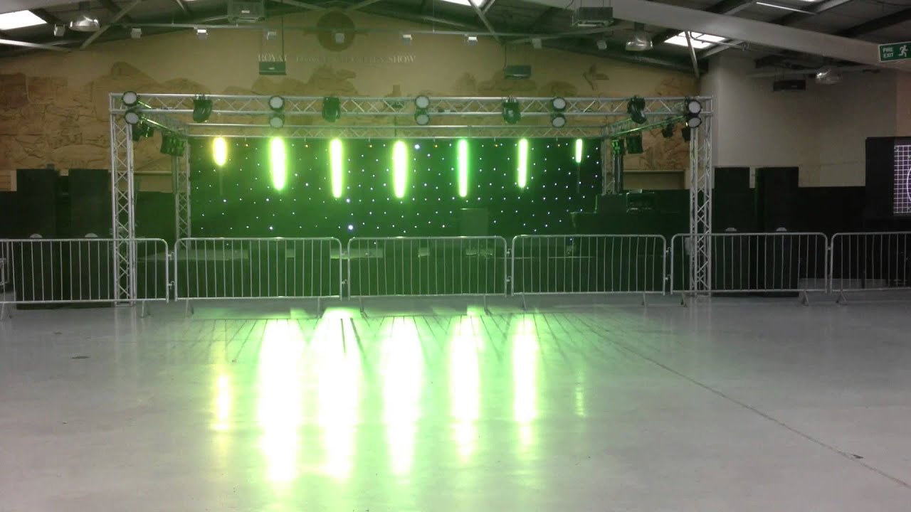 Pixel mapping using JTE Pixelline 1044 fixtures and Martin LightJockey ...