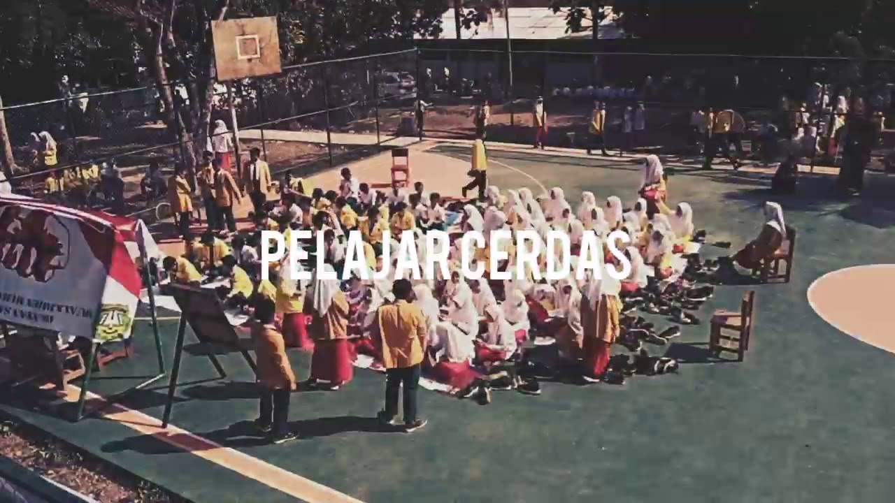 Pelajar Madrasah Muallimien Muhammadiyah Leuwiliang - YouTube