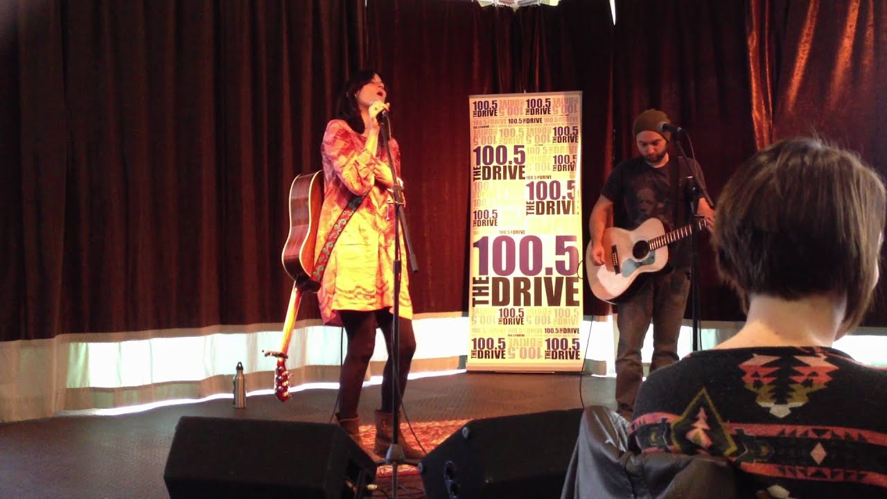 100.5 the Drive's Studio D: Tristan Prettyman, 'Rebound' - YouTube