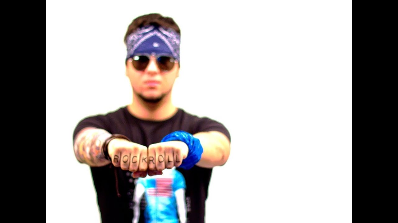 SMINK - Celeb (OFFICIAL MUSIC VIDEO) - YouTube