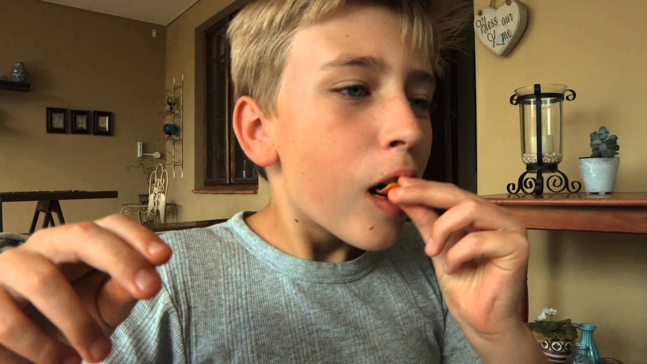 Knuckle Crunch 1080p version - YouTube