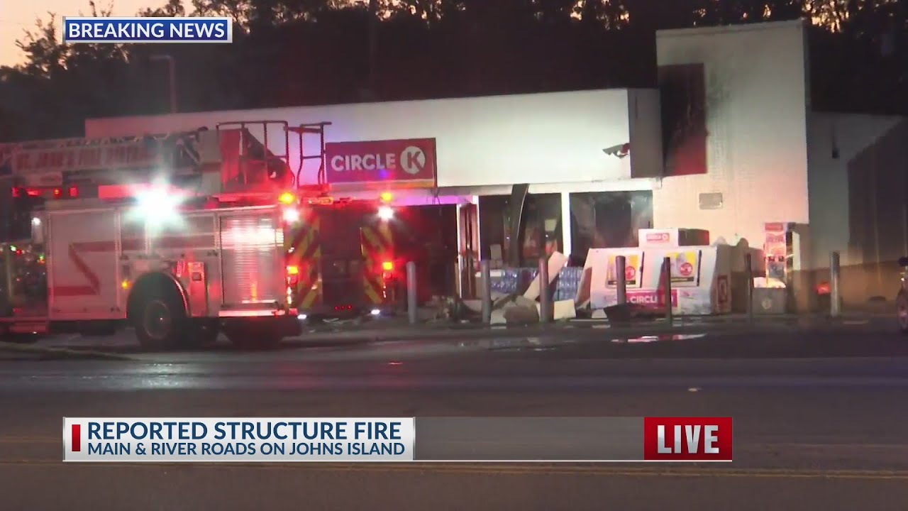 FIRE AT CIRCLE K ON JOHNS ISLAND - YouTube