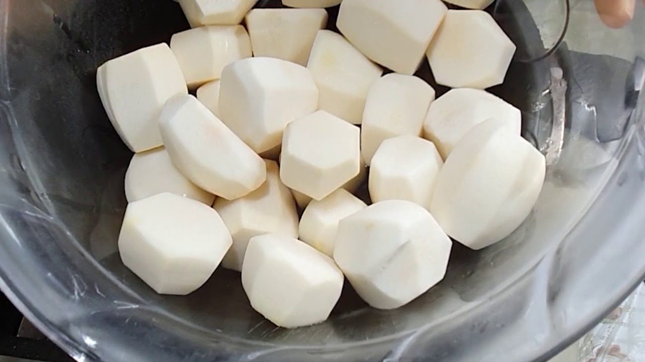 Taro and beef tendon dishs - YouTube
