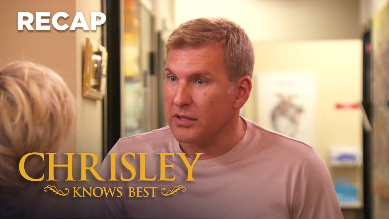 Chrisley Knows Best | "Man-O-Pause" | Recap | Season 7 Episode 1 - YouTube