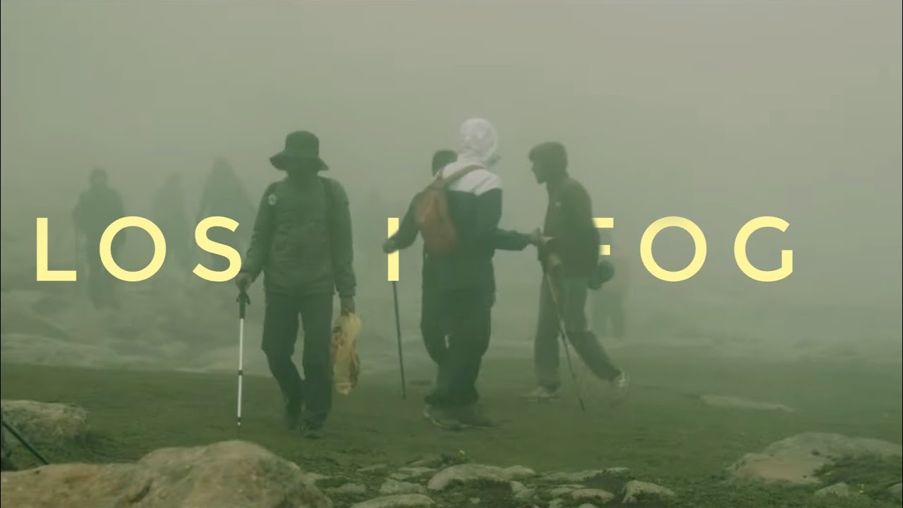 Hiking in Fog | Zero Visibility - YouTube