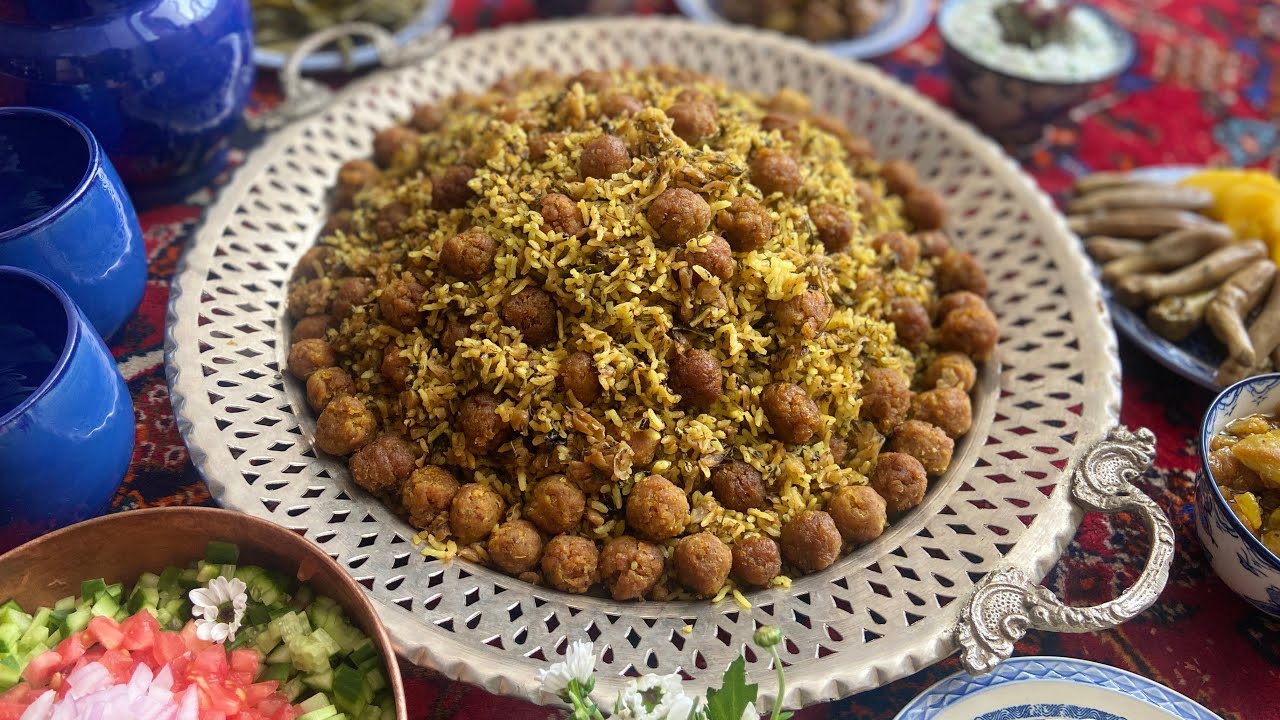kalam polo | Iranian traditional food | کلم پلو شیرازی | vegetarian ...