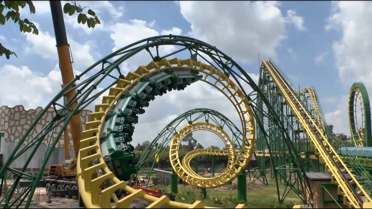 Longfeng Roller Coaster - Chuanlord Holiday Manor, China - YouTube
