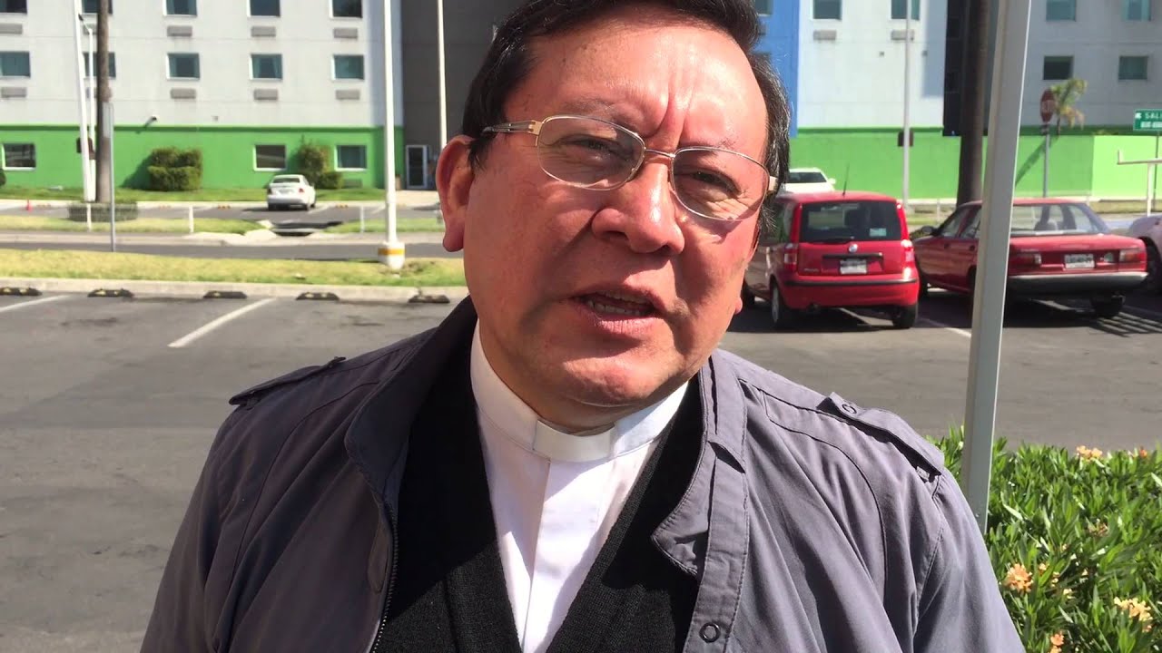 Mons. Daniel Medina Pech - Asesor espiritual del Movimiento Familia ...