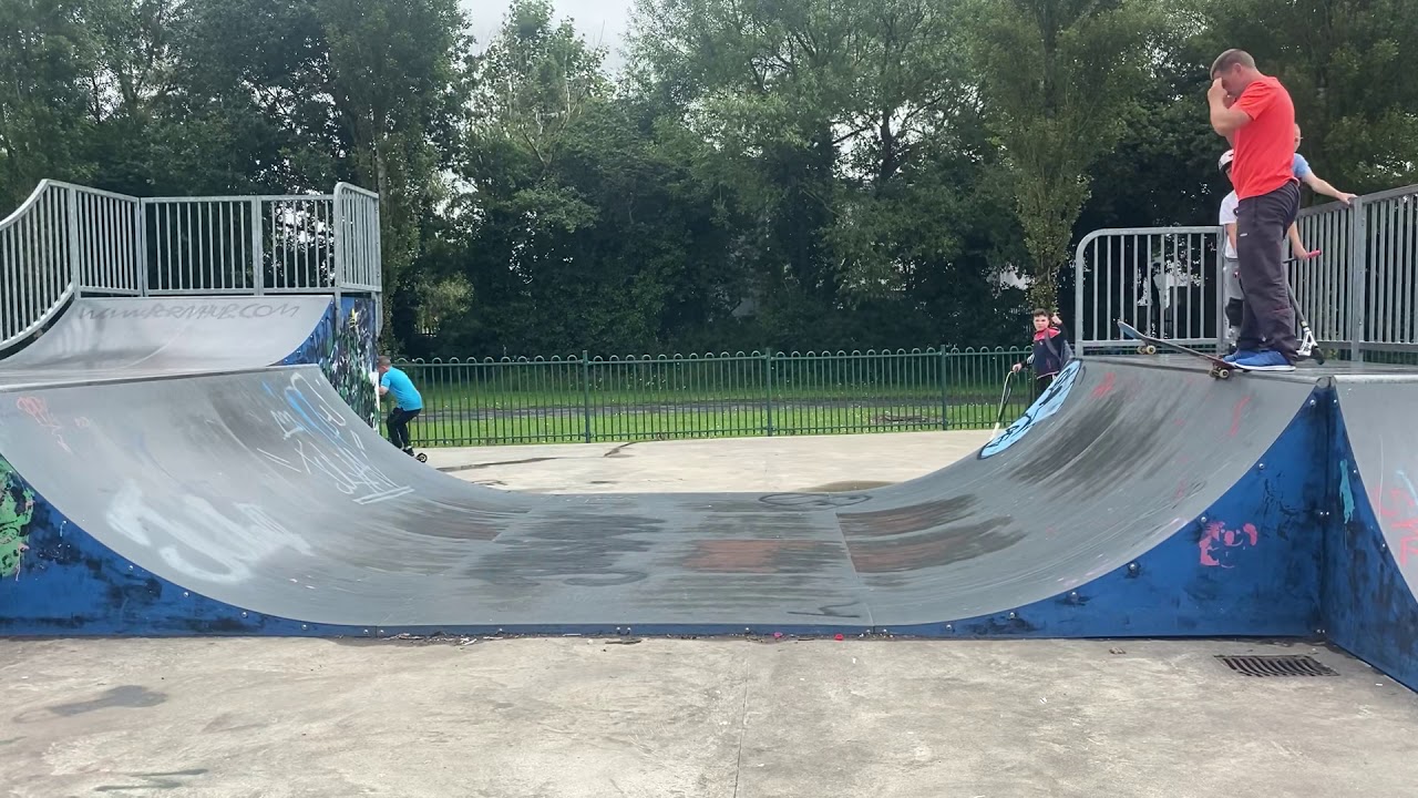 Me in castletroy - YouTube