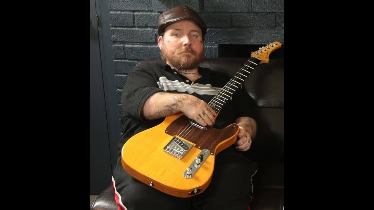 Brock Davisson and Skylight Media Review Roberts/Bad Child Guitar ...