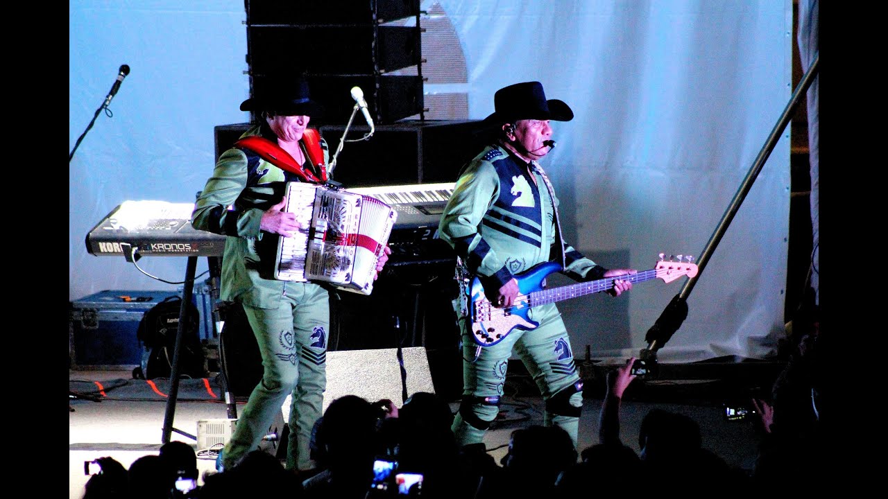 Amigo Bronco - Bronco HD en Vivo en Xicotepec - YouTube