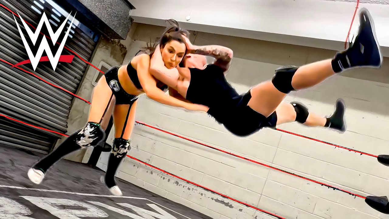 Brutal WWE Moves on Girls 3 - YouTube