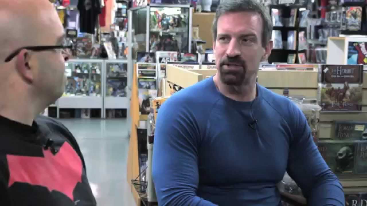 Hartley talks to Mark Gibbon! - YouTube