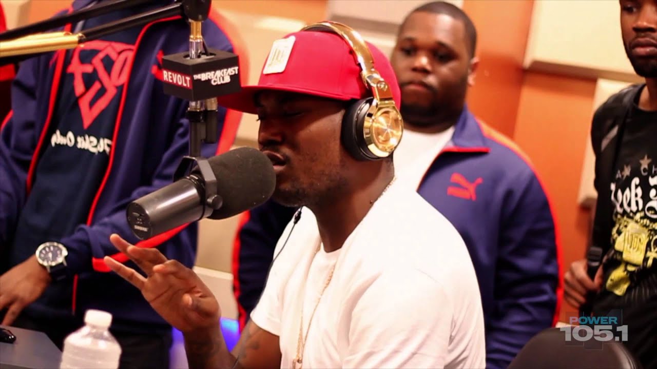Meek Mill Dropp Bars on DJ Self Show ( Meek Mill Freestyle) - YouTube