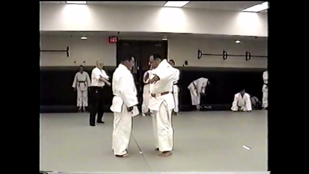 2002 Kodokan Kata Clinic with Ichiro Abe 10th dan: Koshiki no Kata part ...