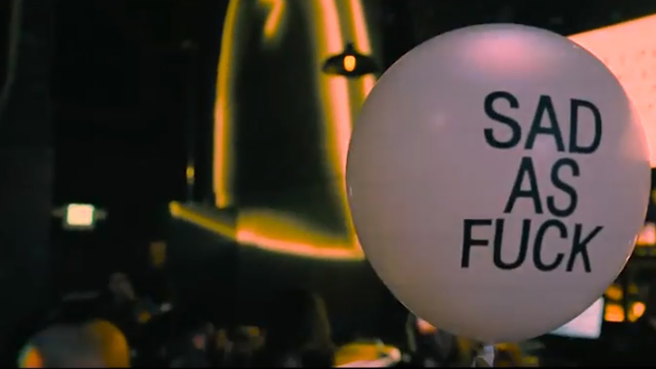 Shiragirl "Summers Comin" Live at Emo Nite LA - YouTube