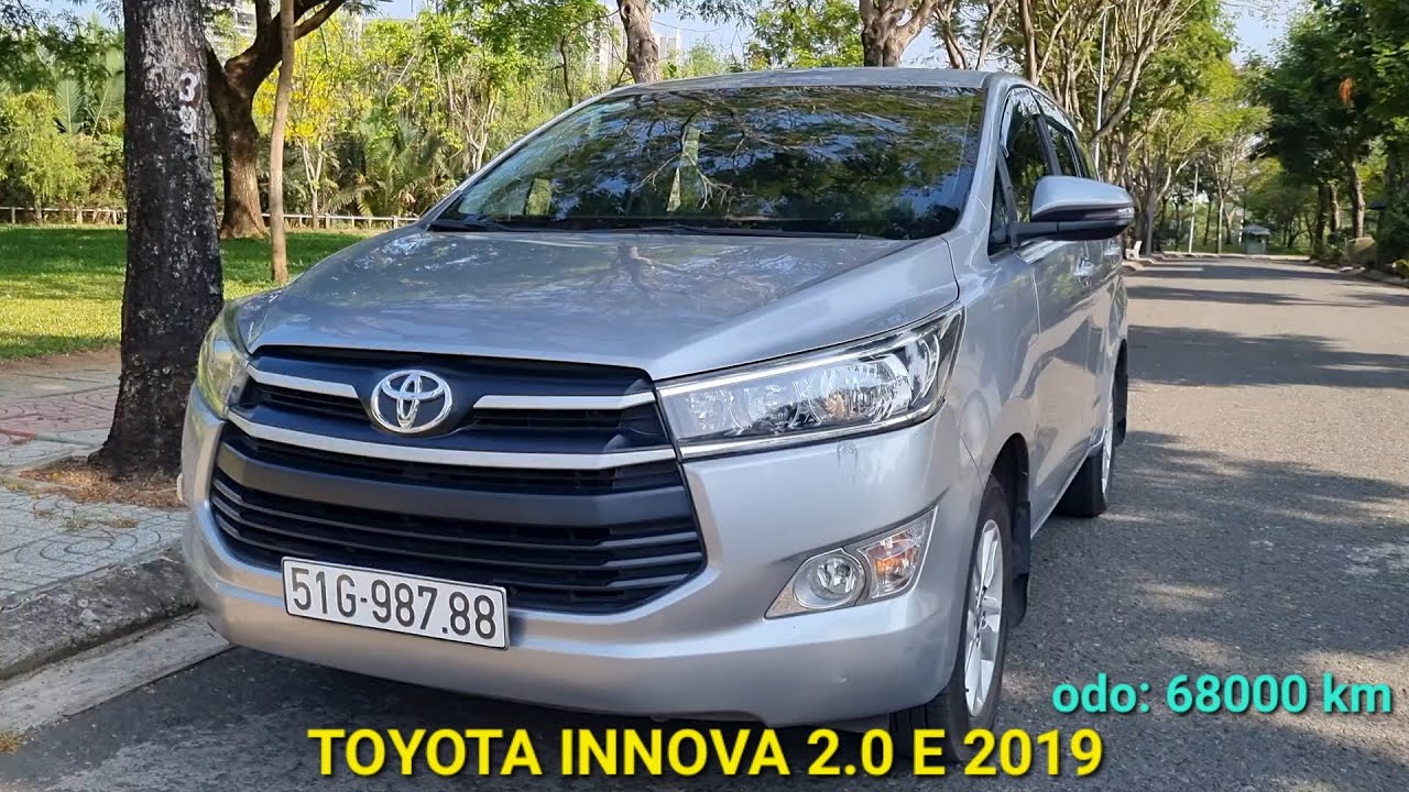 Xe Toyota Innova cũ bản E số sàn 2019 xe mới về | @quocotocuhcm - YouTube