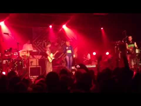 Skip and Die Live - YouTube