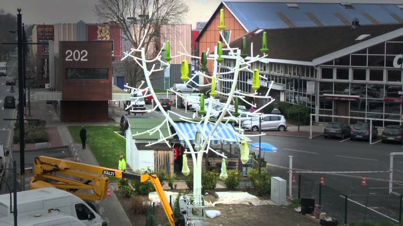 Time-lapse de la plantation de l'Arbre à Vent de NewWind sur le parc ...