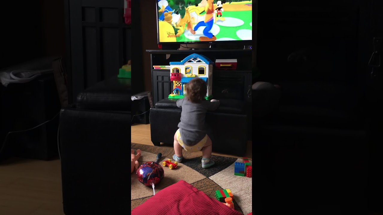Dancing to Mickey Mouse clubhouse - YouTube