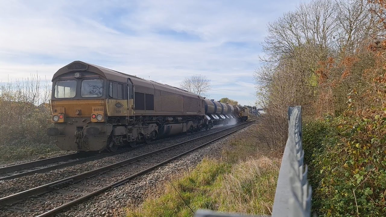 Colas Rail 56105 & 66848 working 3S14 1138 Grimsby Town to York Thrall ...