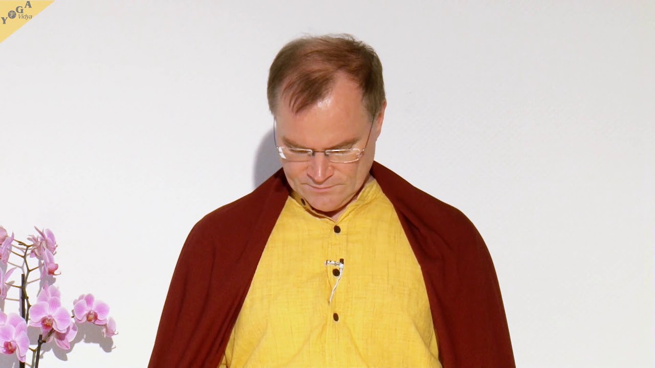 Daiva und Asura - Das Göttliche und das Dämonische – YVS532 – Bhagavad ...