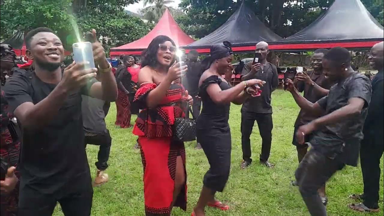 Ofori Amponsah Kofi Nti excellent performance at Kojo Antwi Father funeral - YouTube