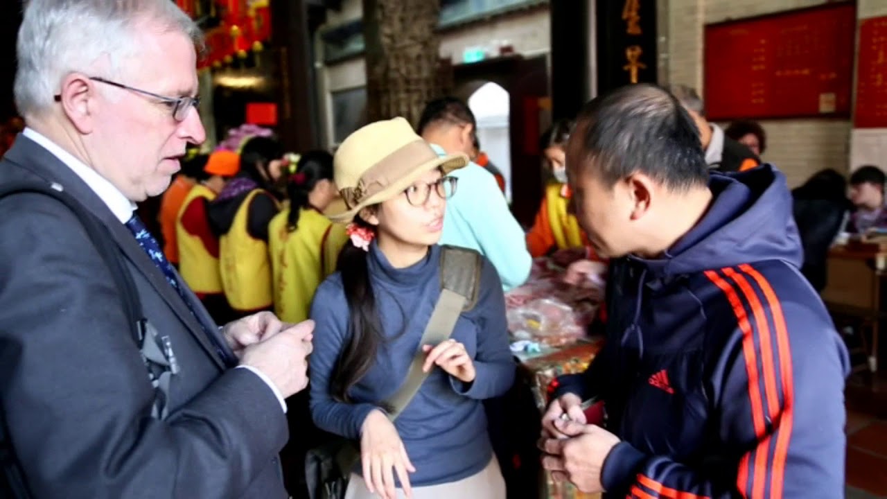 To Professor Martin Ince ─ Martin蒞校紀錄 - YouTube