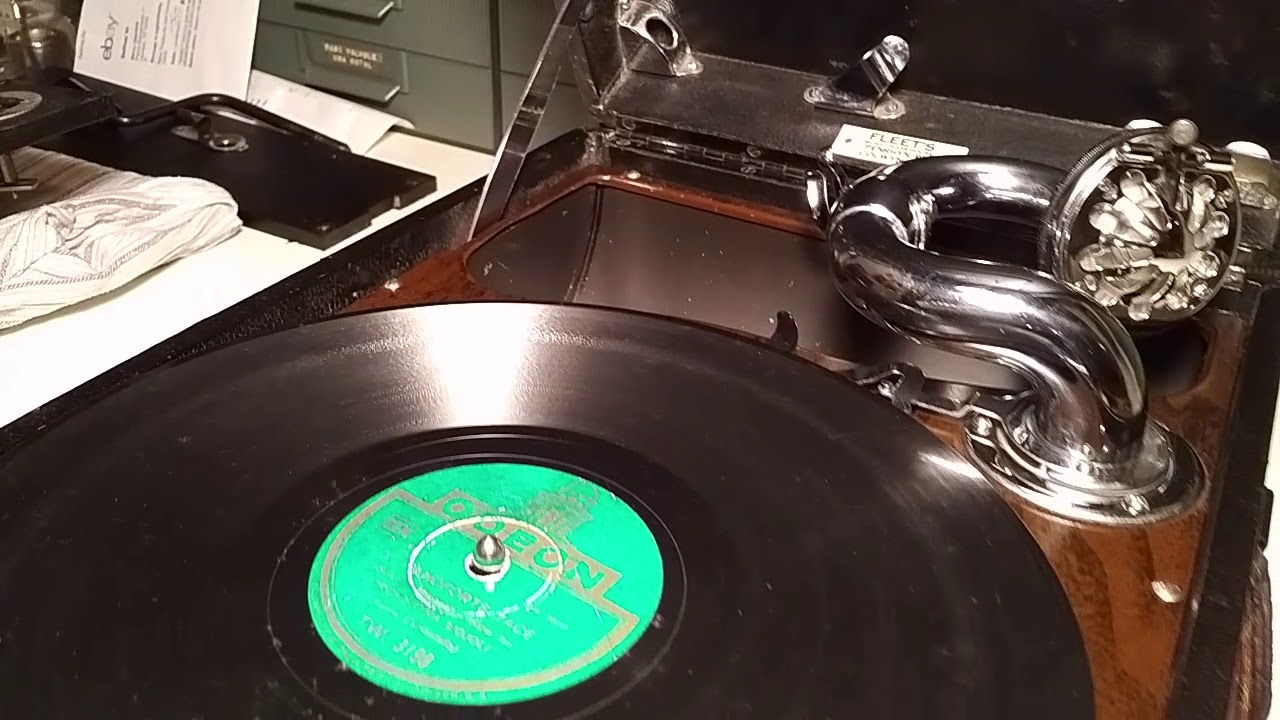 Autobrake chatter N°1: HMV 102 portable gramophone "mark I" early auto ...