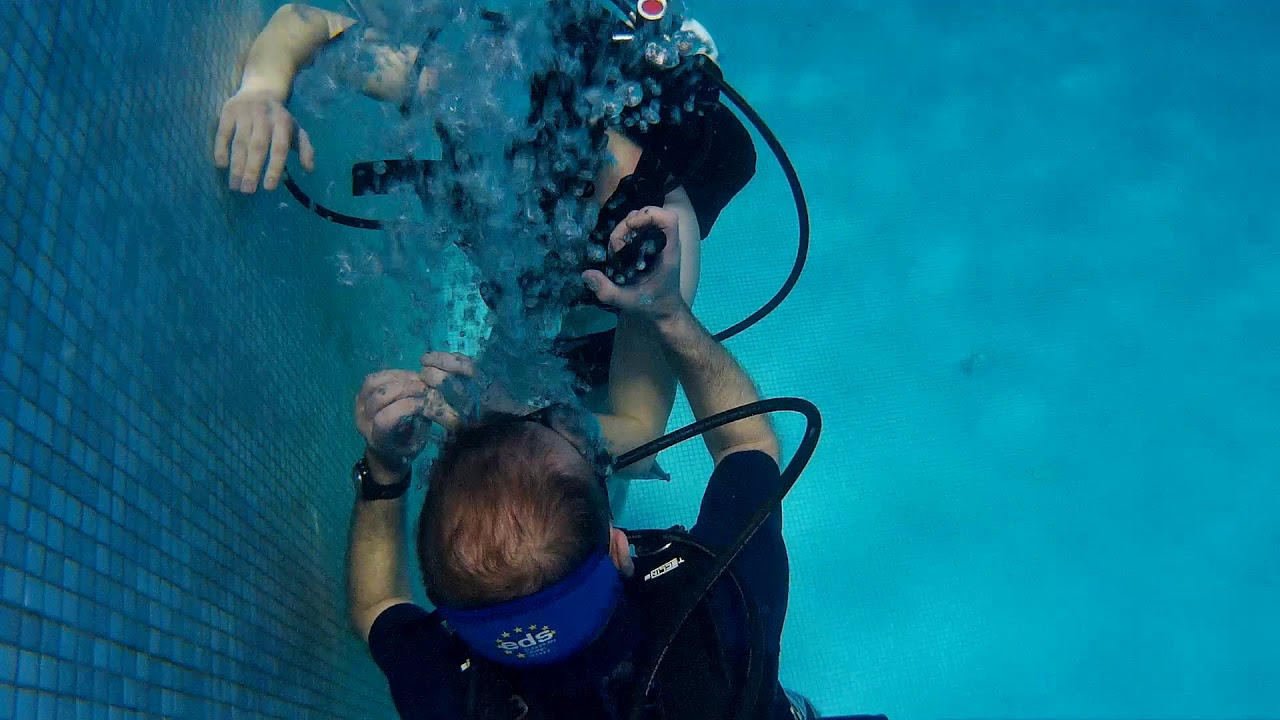 First time diving with a scuba tank - clip 5 - YouTube