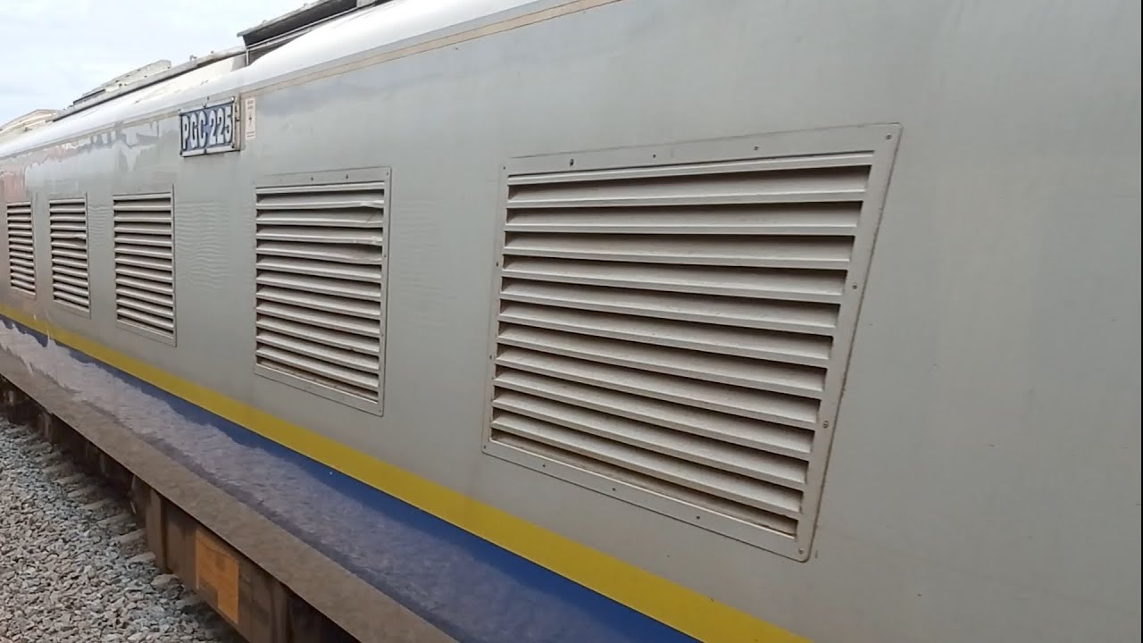 KTMB Class 24115 (Tun Biajid) with Ekspres Selatan 42 departing Bekok ...