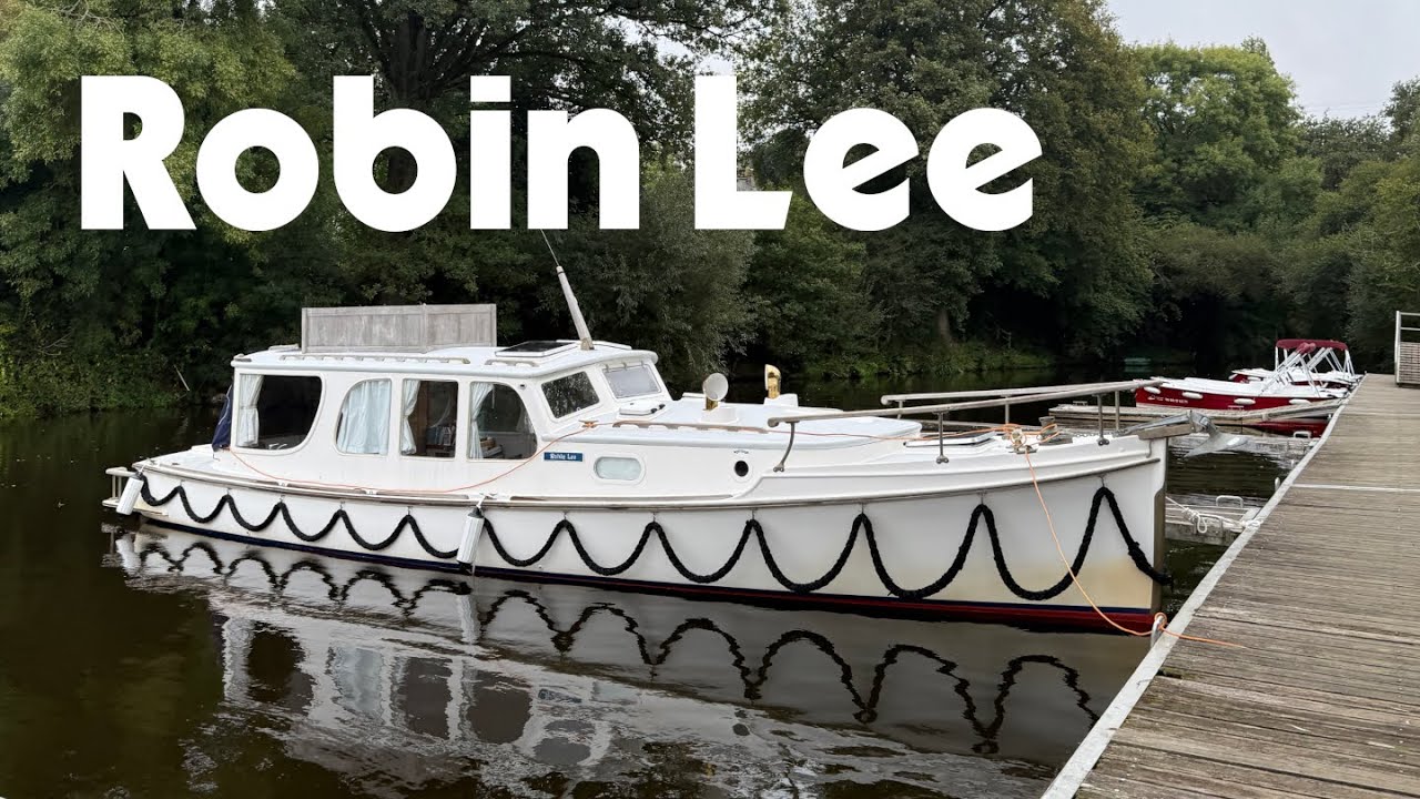 Cruising the rivers of France on the Robin Lee - YouTube